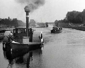Strongbow Paddle Steamer Tugboat - FreeShipPlans.com